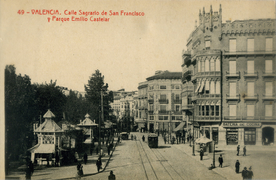 Las casas burguesas de los industriales valencianos del mueble curvado: Luis Suay, Ventura Feliu ...